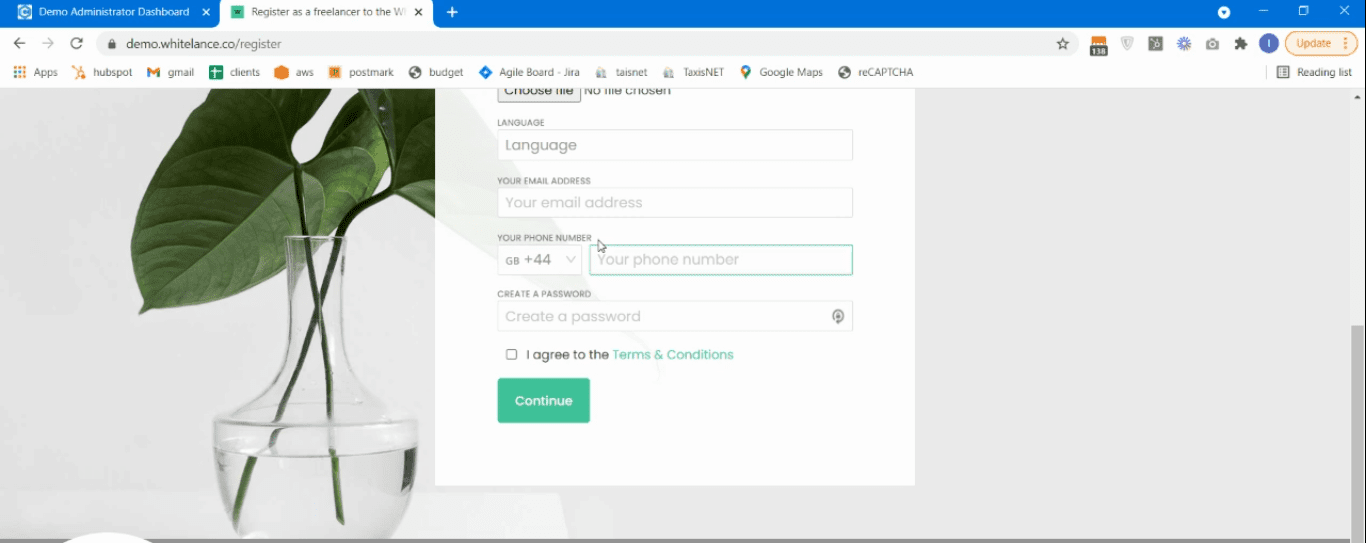 Set default country code for phone number input | WhiteLance